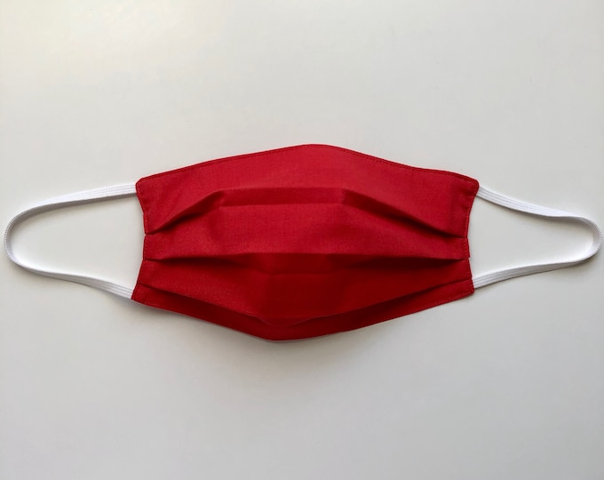 Gold Metallic Stars on Red Cotton Pleated Face Mask - Red Gold Star ...