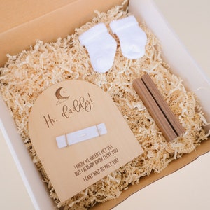 Pregnancy Announcement to Husband,hello Daddy Sign,pregnancy Reveal ...