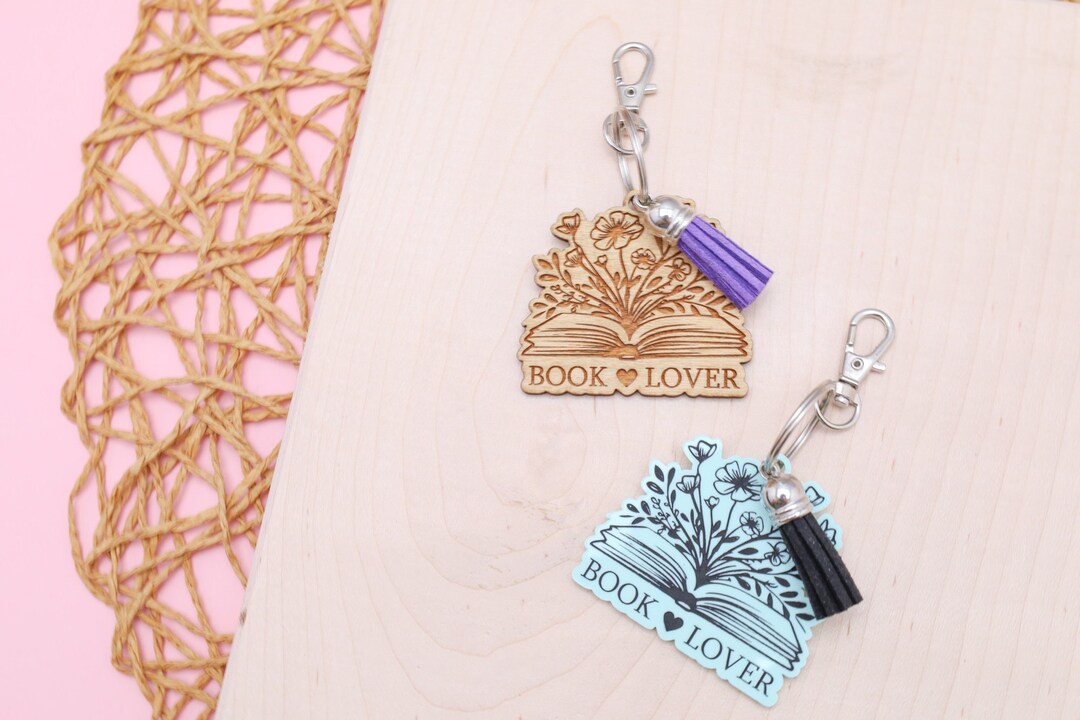 Book Lover Keychain, Gift for Book Lover,reader Gift,custom Keychain ...