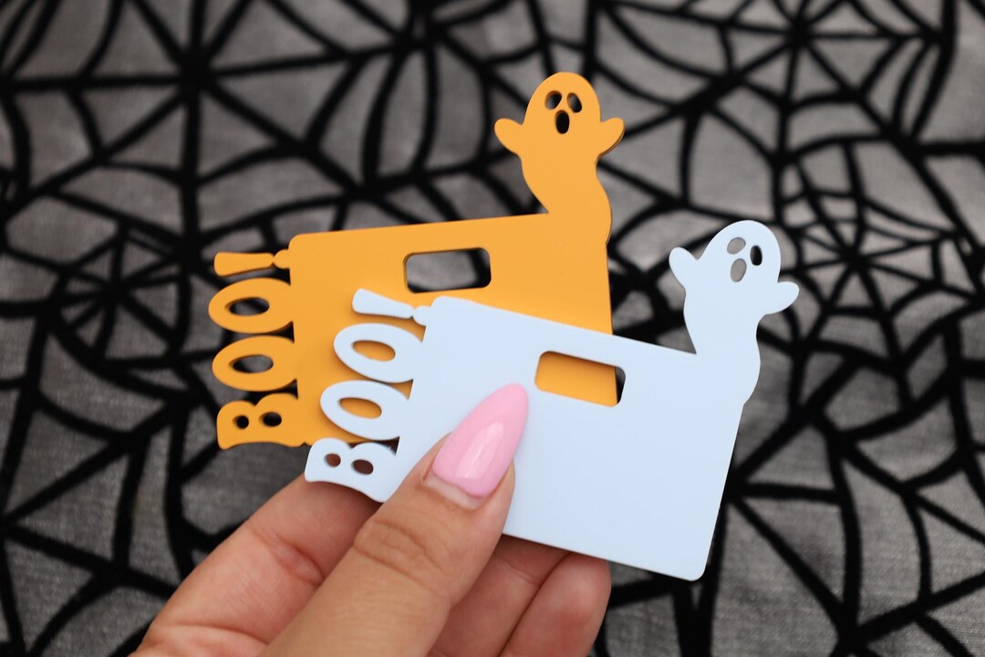 Boo Badge Tag,halloween Badge,badge Buddy,halloween Badge,vertical RN ...