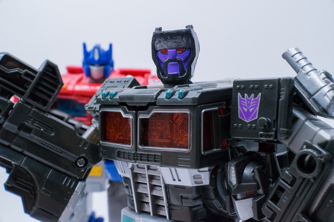 Transformers War For Cybertron Optimus Prime Repaint