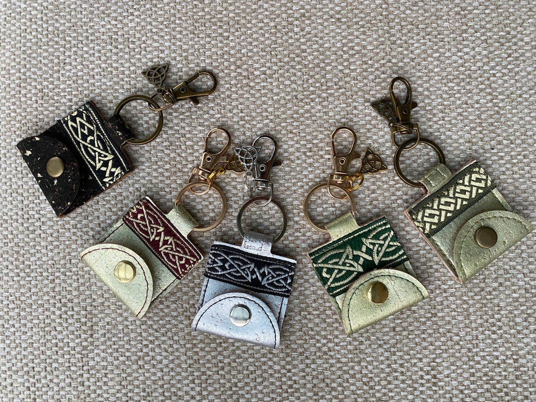 Pick Holder, Pouch, Pocket - Key Ring - Guitar, Ukulele - Vegan 'cork ...