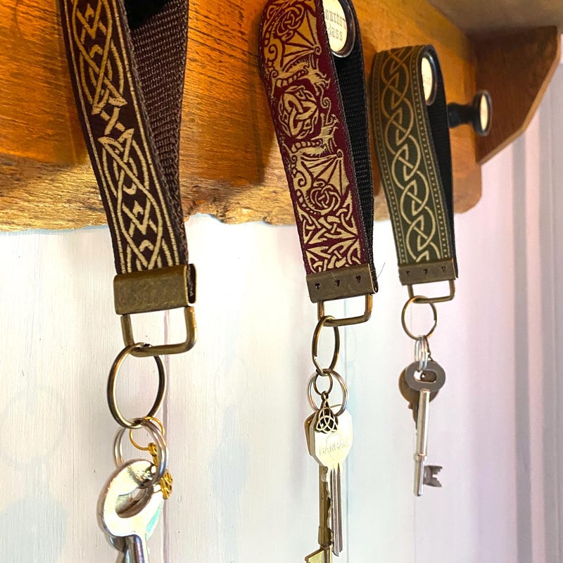 Knot Bracelet Key Chain - Etsy UK