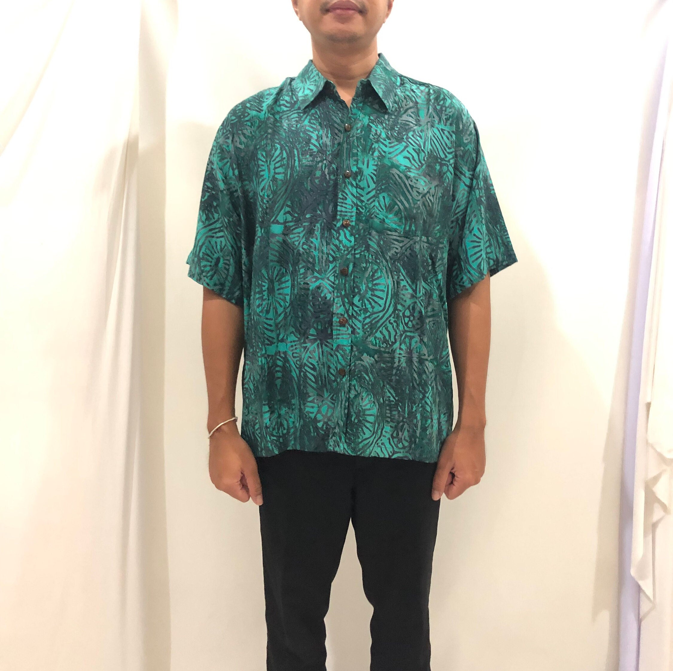 Turquoise Grey Bali Batik Men’s Shirt Short Sleeve, Rayon Button up Men ...