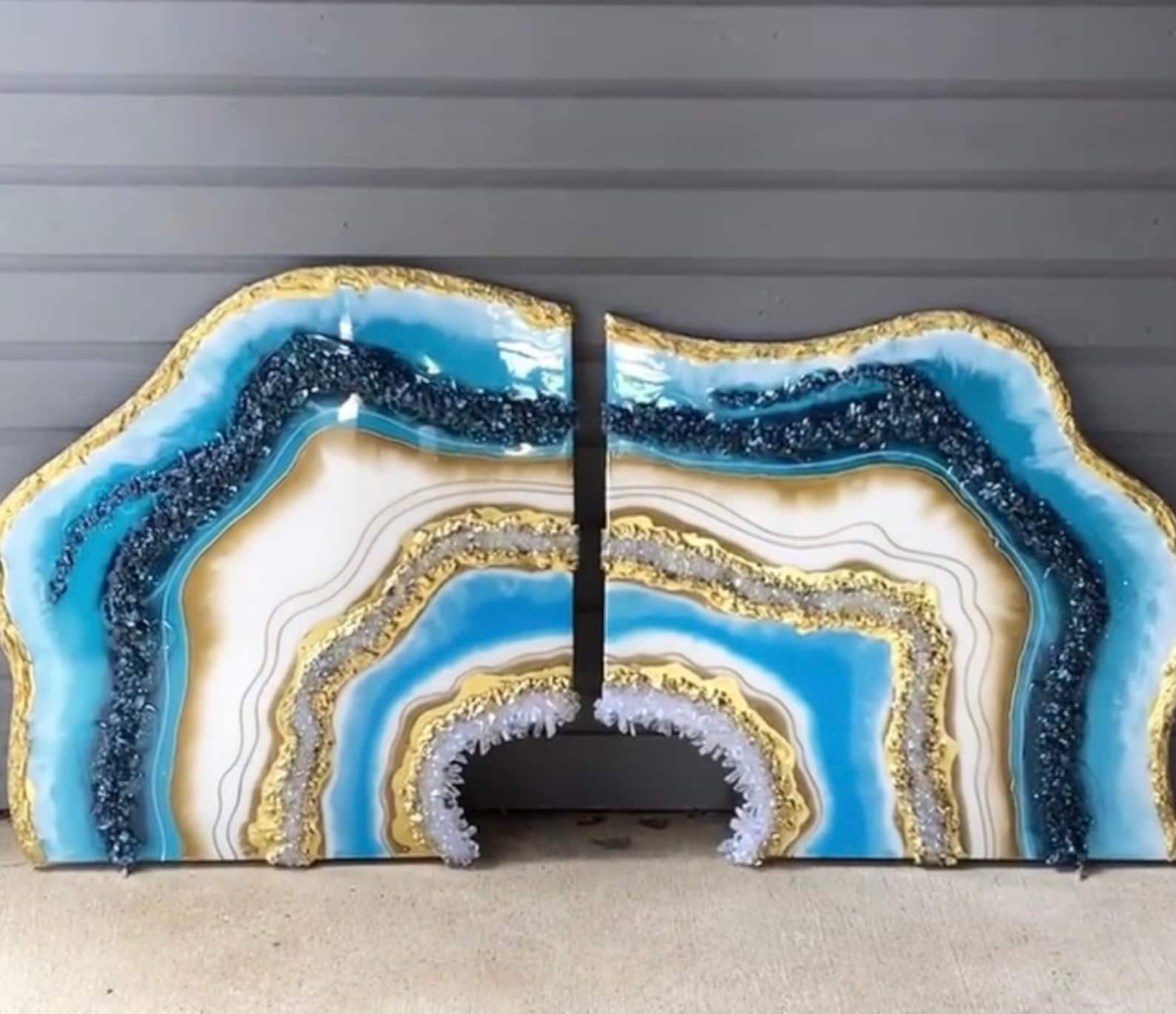 48x24″ Customizable Luxury Resin Geode Wall Art, Real Crystals Details ...