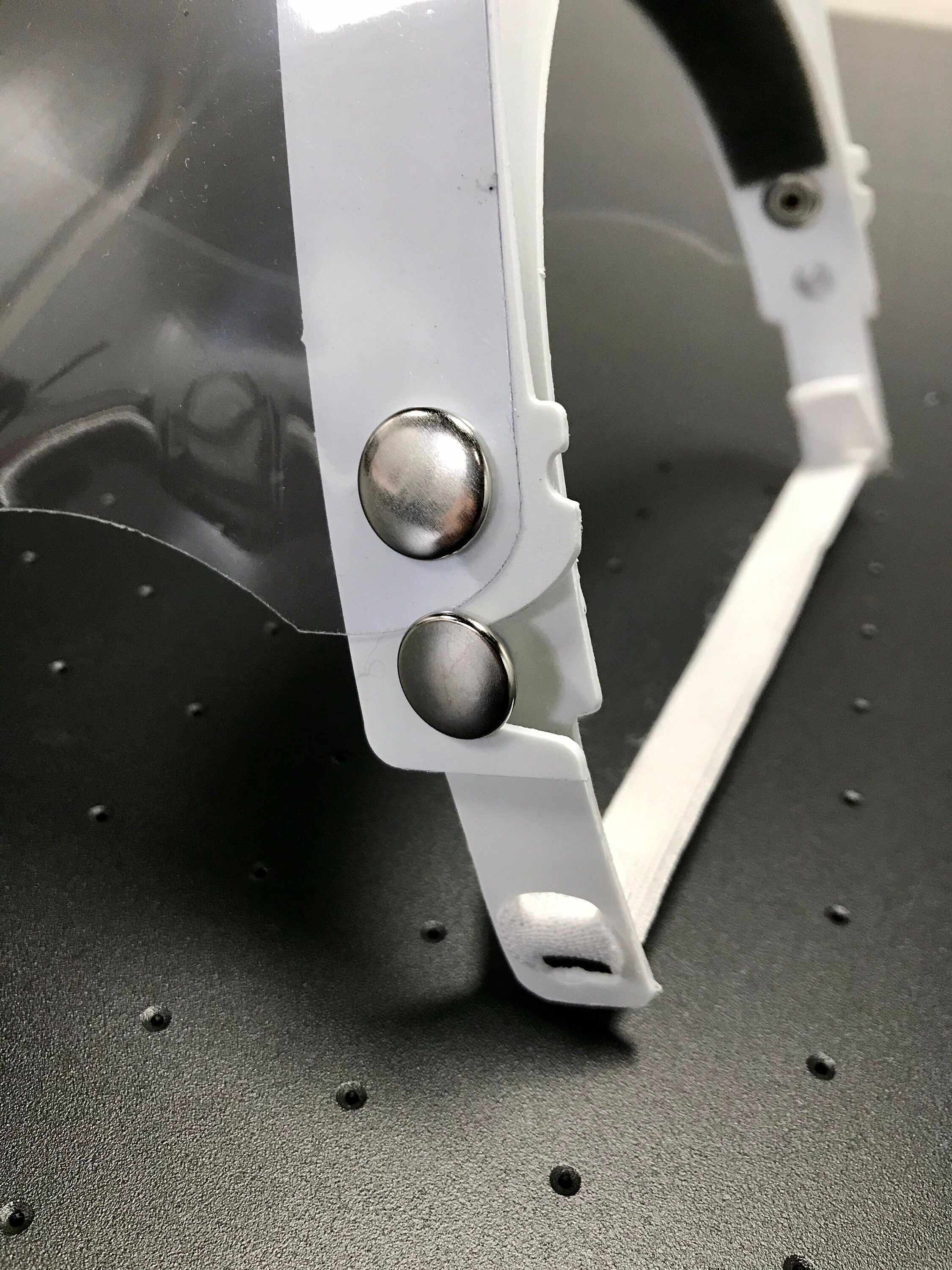 Face Shield With Fog Resistant, Splash Proof, Ultra Clear Vision ...