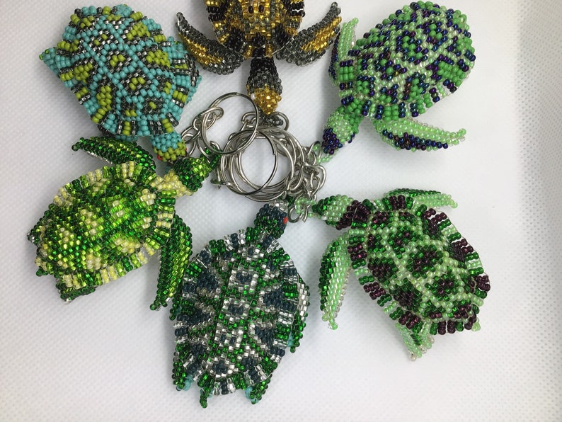 Beaded turtle keychain turtle keychain beaded turtle hand | Etsy