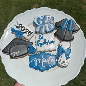 12 Custom Graduation Cookies - Etsy