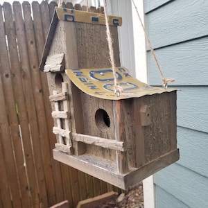 Handmade Rustic Cedar Birdhouse - Etsy