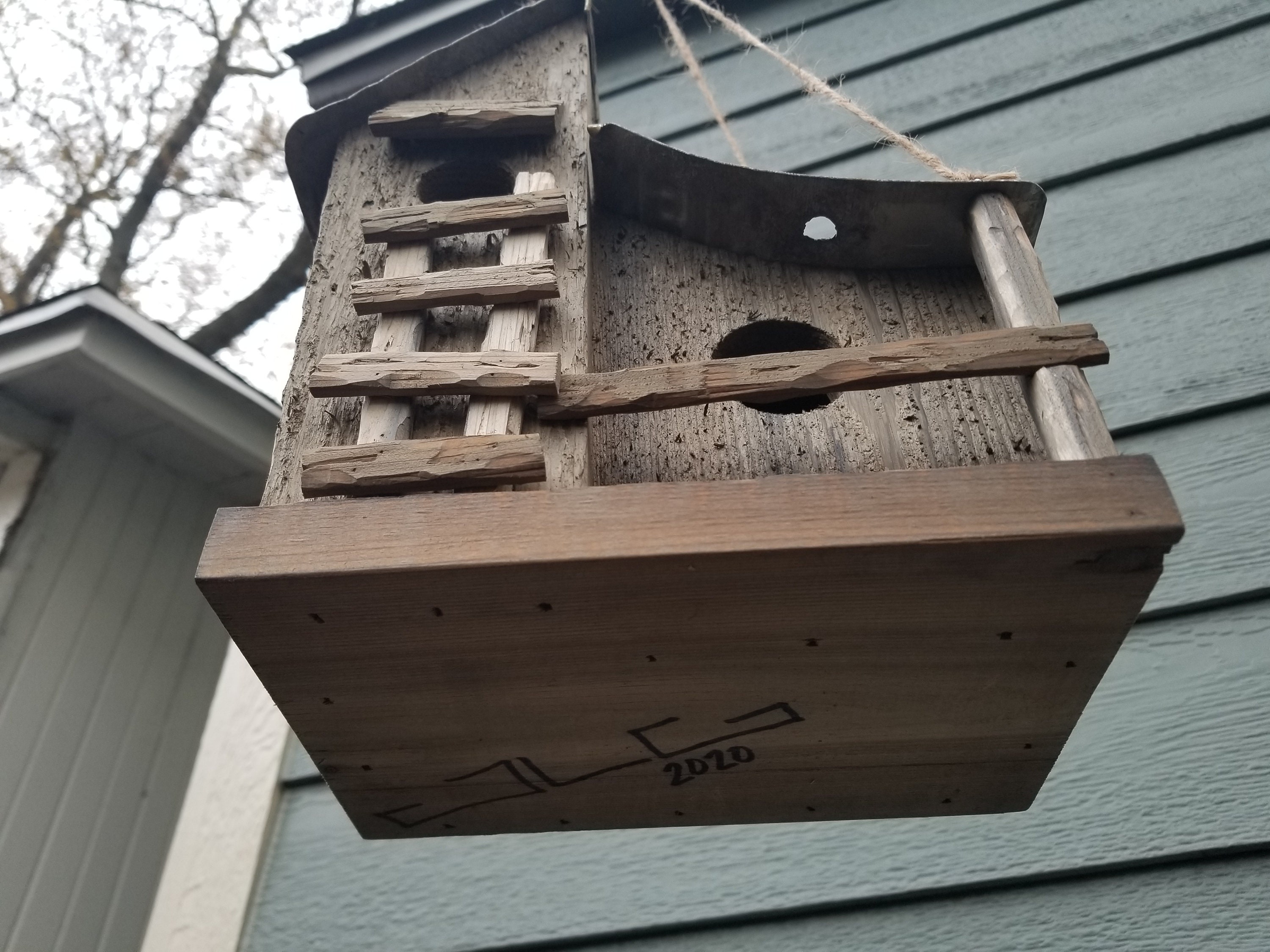 Handmade Rustic Cedar Birdhouse - Etsy UK