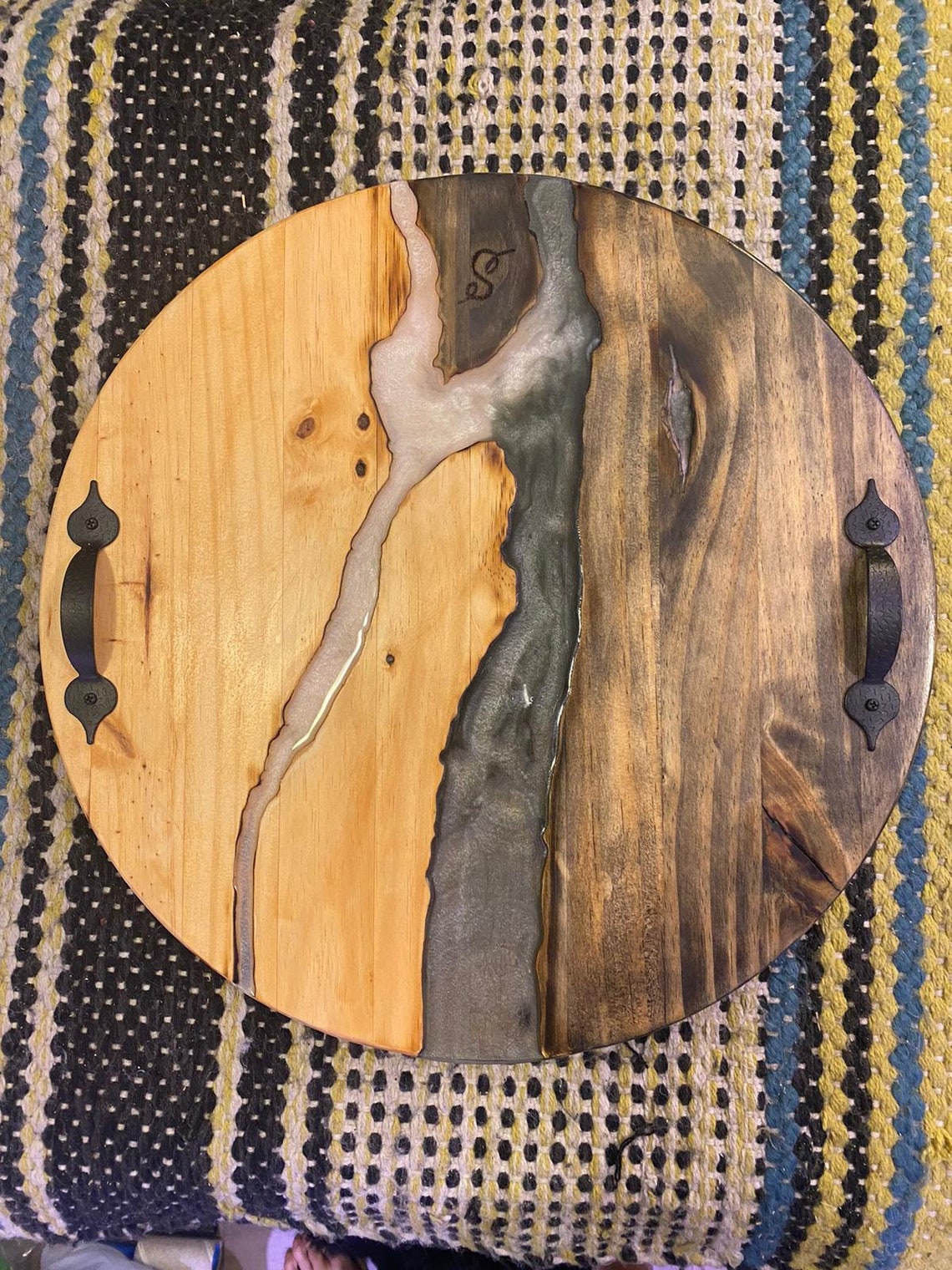 Handmade Cheese Board, Wooden Epoxy Resin Cheese Board, Handcrafted ...