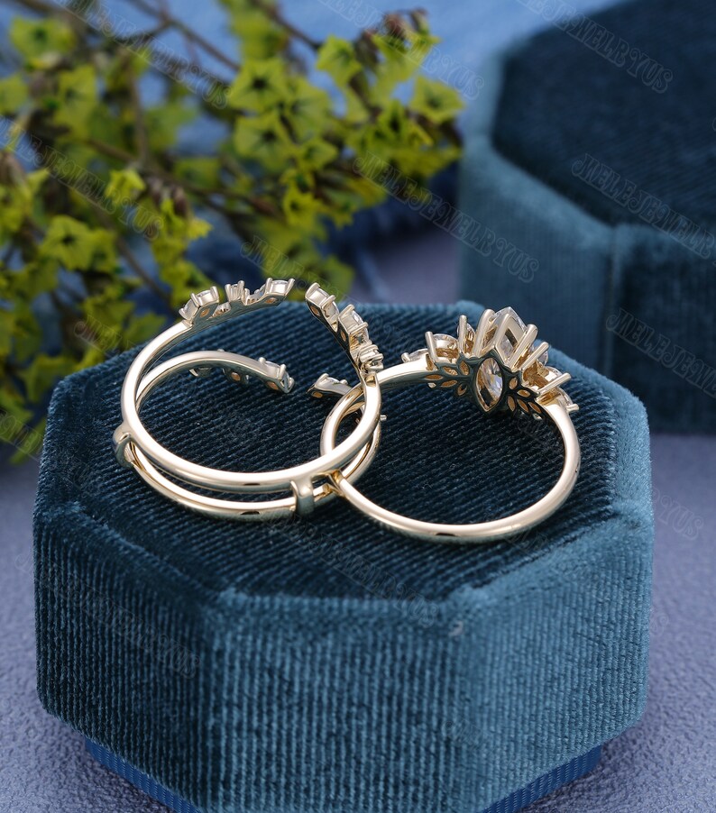 Unique Marquise Cut Moissanite Engagement Ring Set Cluster - Etsy