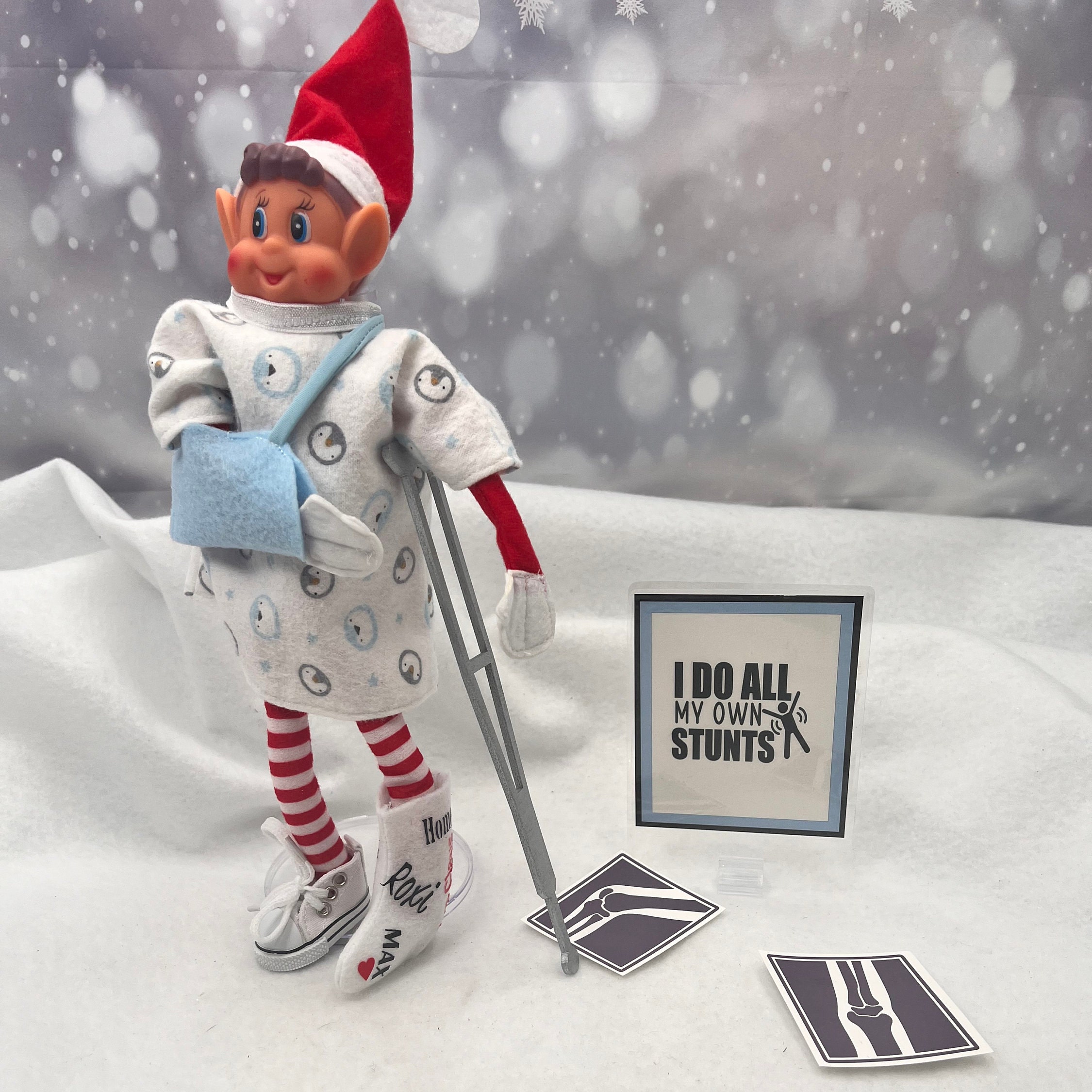 Elf Hospital Patient Set: 1/6 Scale Gown, Cast, Crutch & X-rays - Etsy