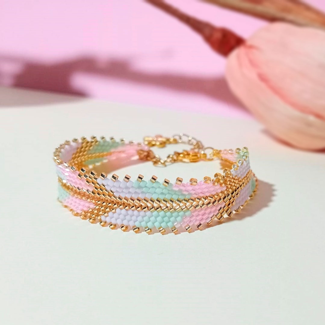 Bracelet in Pastel Colors, Handbeaded Glass Beads Bracelet, Women ...