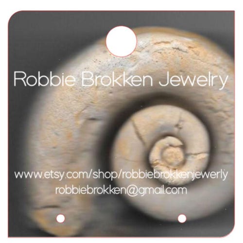 Robbiebrokkenjewelry - Etsy