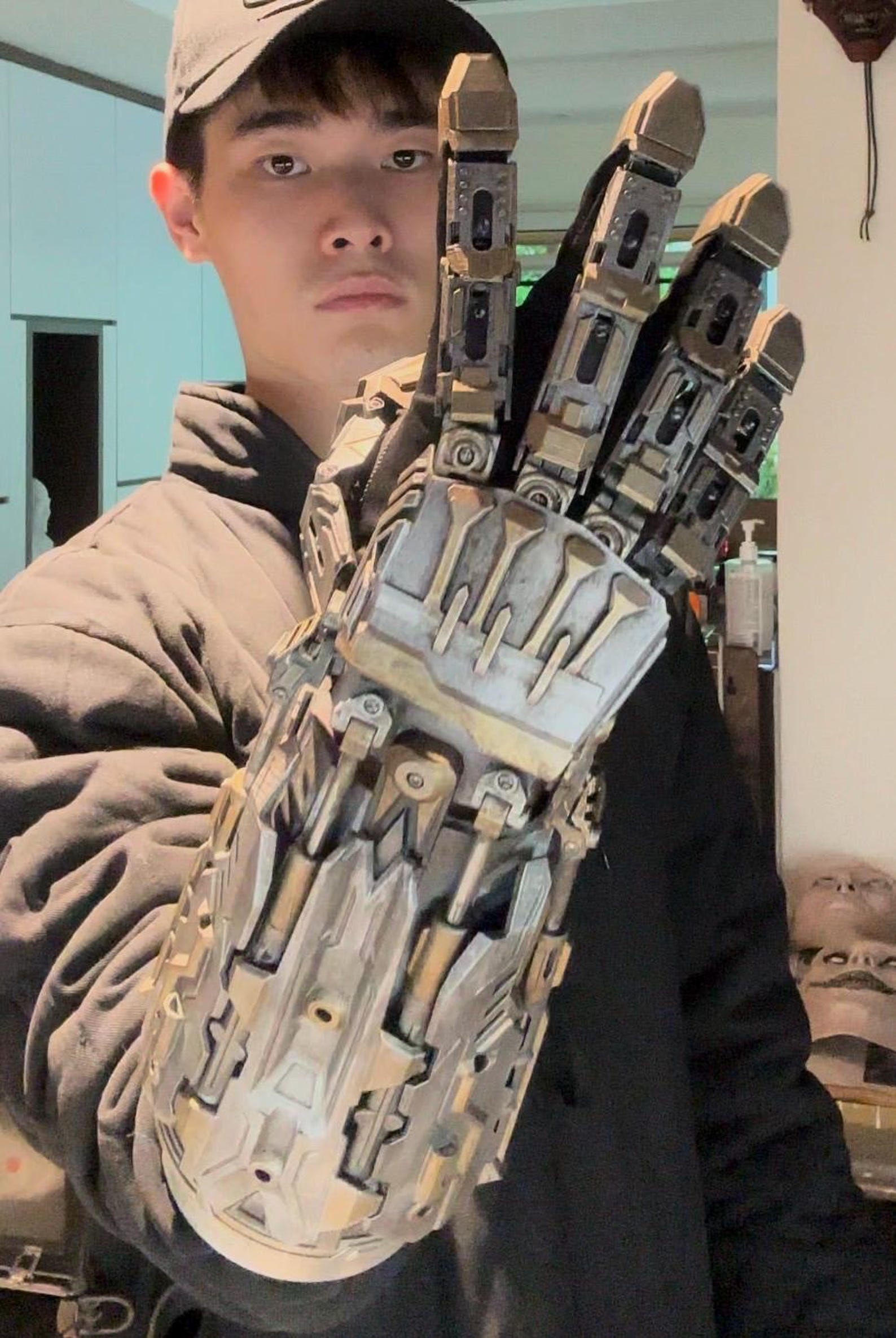Cyberpunk Mech Gauntlet/gloves (limited) - Etsy