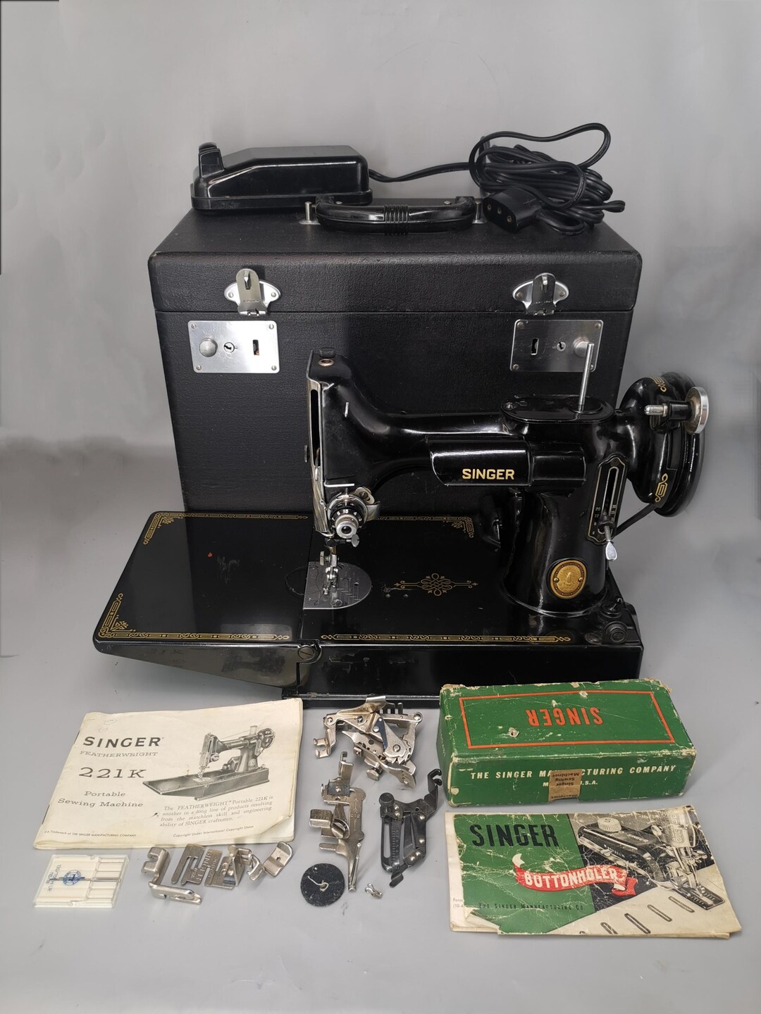 1952 Singer 221 Featherweight Sewing Machine, Works Well, With Box and ...