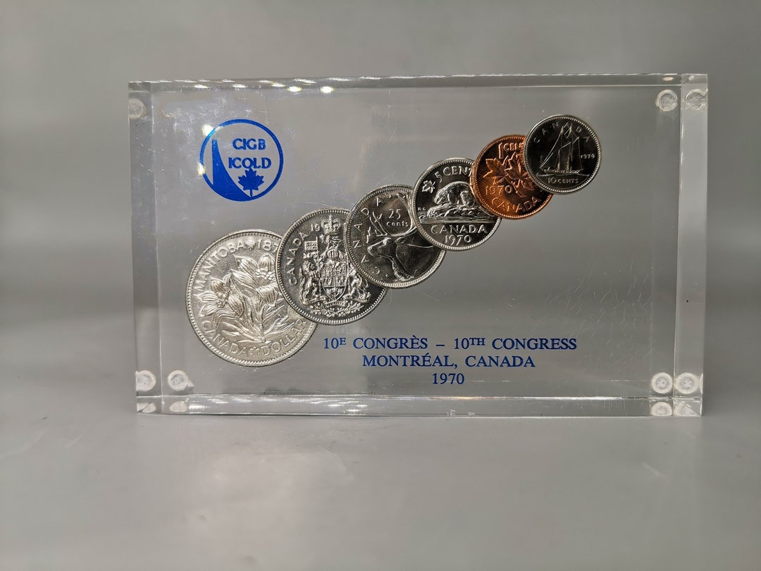 Vintage Lucite Cube With 1970 Canadian Pennies, 10th Congress Montreal ...