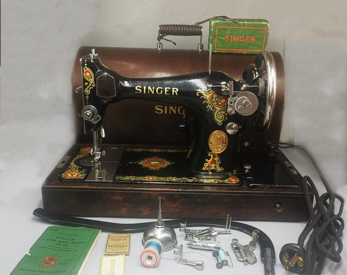 1910 Singer Model 15 Sewing Machine With Hand Crank, Parts, and ...