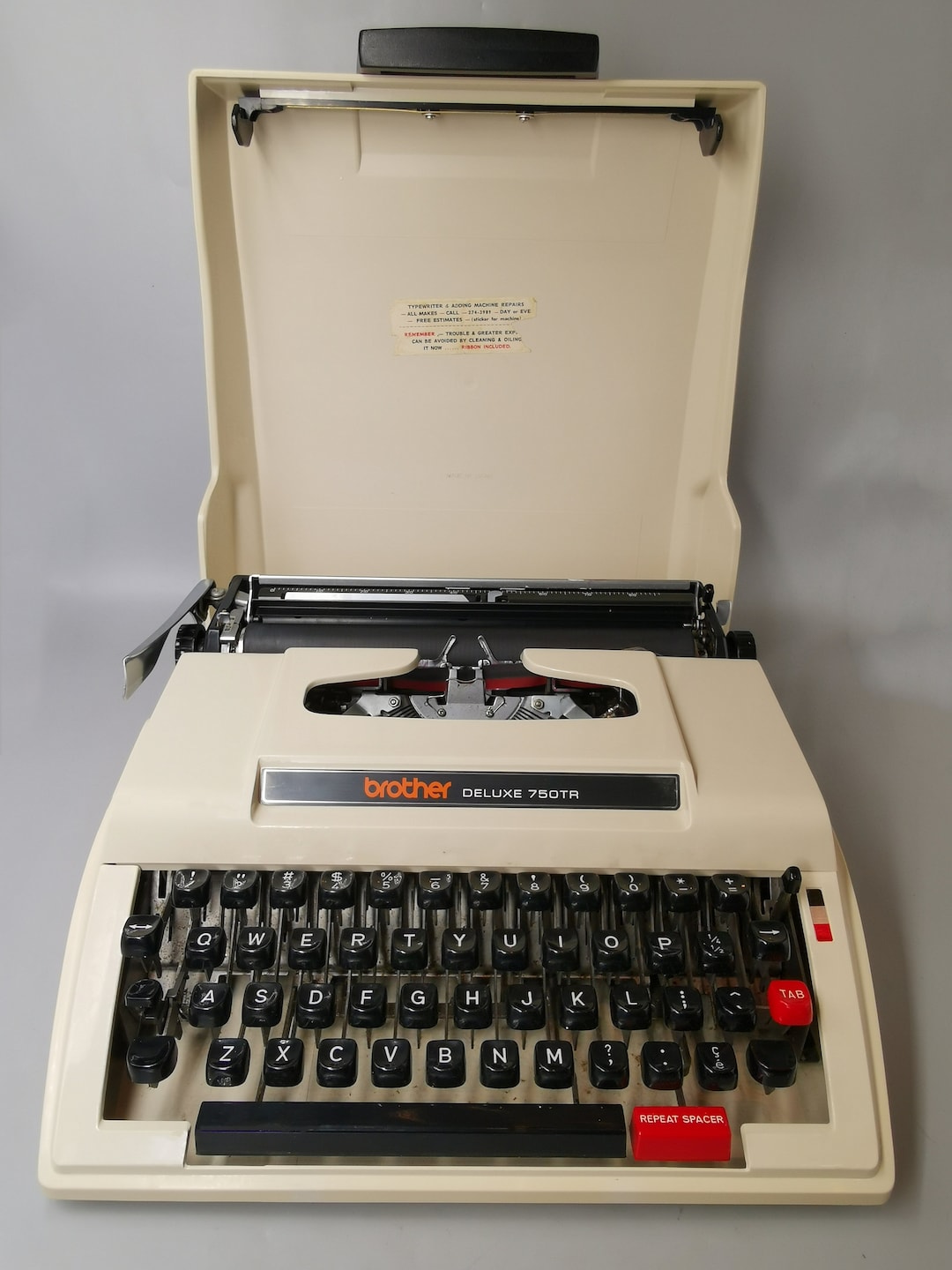 Vintage Brother Deluxe 750TR Manual Typewriter With Hard Case, Works ...