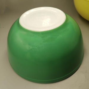 Antique Pyrex Primary Multicolor Mixing Bowls Set of 4, T.M.REG. Pyrex ...