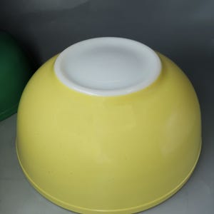Antique Pyrex Primary Multicolor Mixing Bowls Set of 4, T.M.REG. Pyrex ...