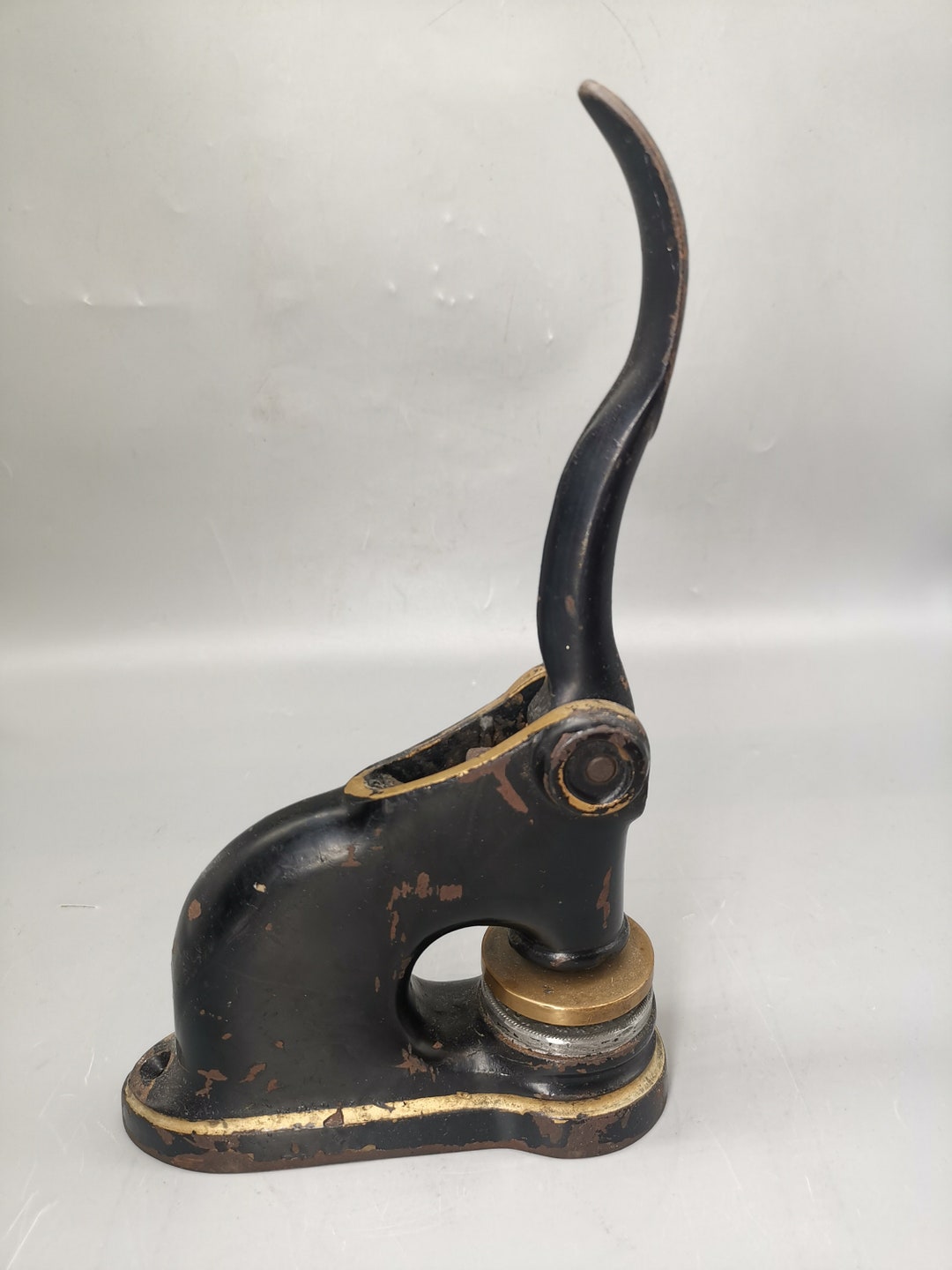 Vintage Cast Iron Office Seal Stamp Embosser, Bell's Galleries Limited ...