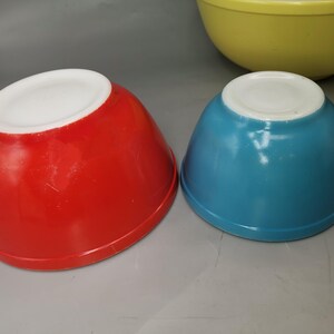 Antique Pyrex Primary Multicolor Mixing Bowls Set of 4, T.M.REG. Pyrex ...