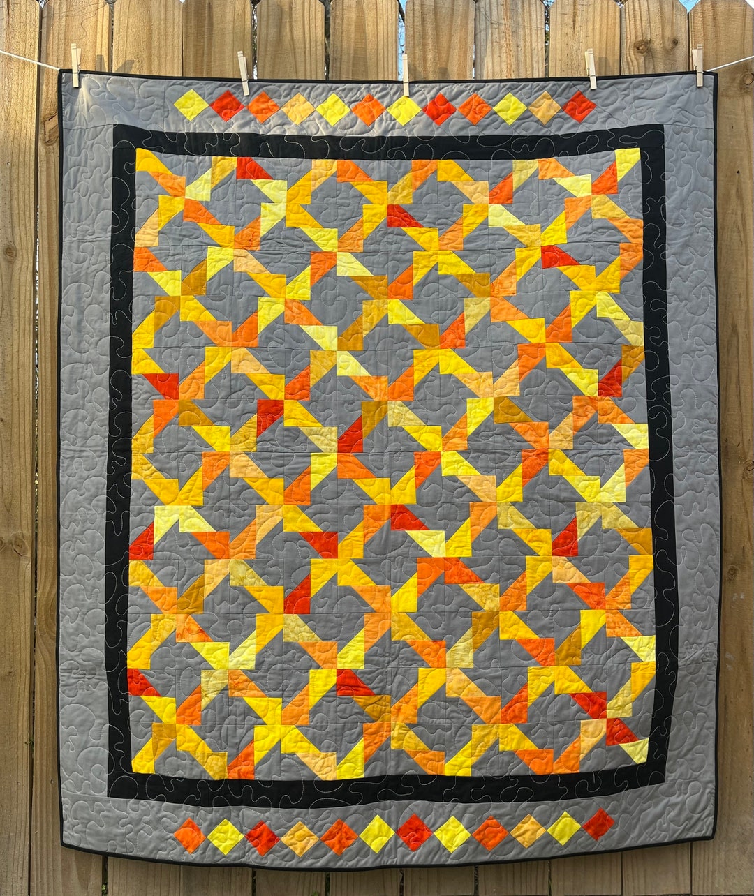 Jagged X Quilt. Gray and Yellow Quilt - Etsy