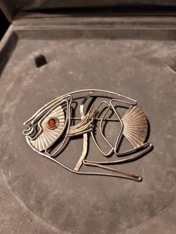 Unique Sterling Silver Fish Brooch Pin - Gem