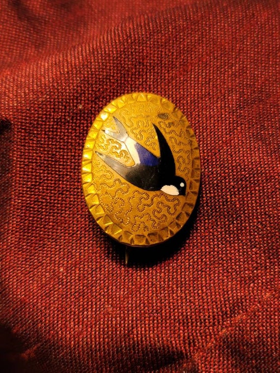 Victorian Enamel on Gilt Swallow Pin - Gem