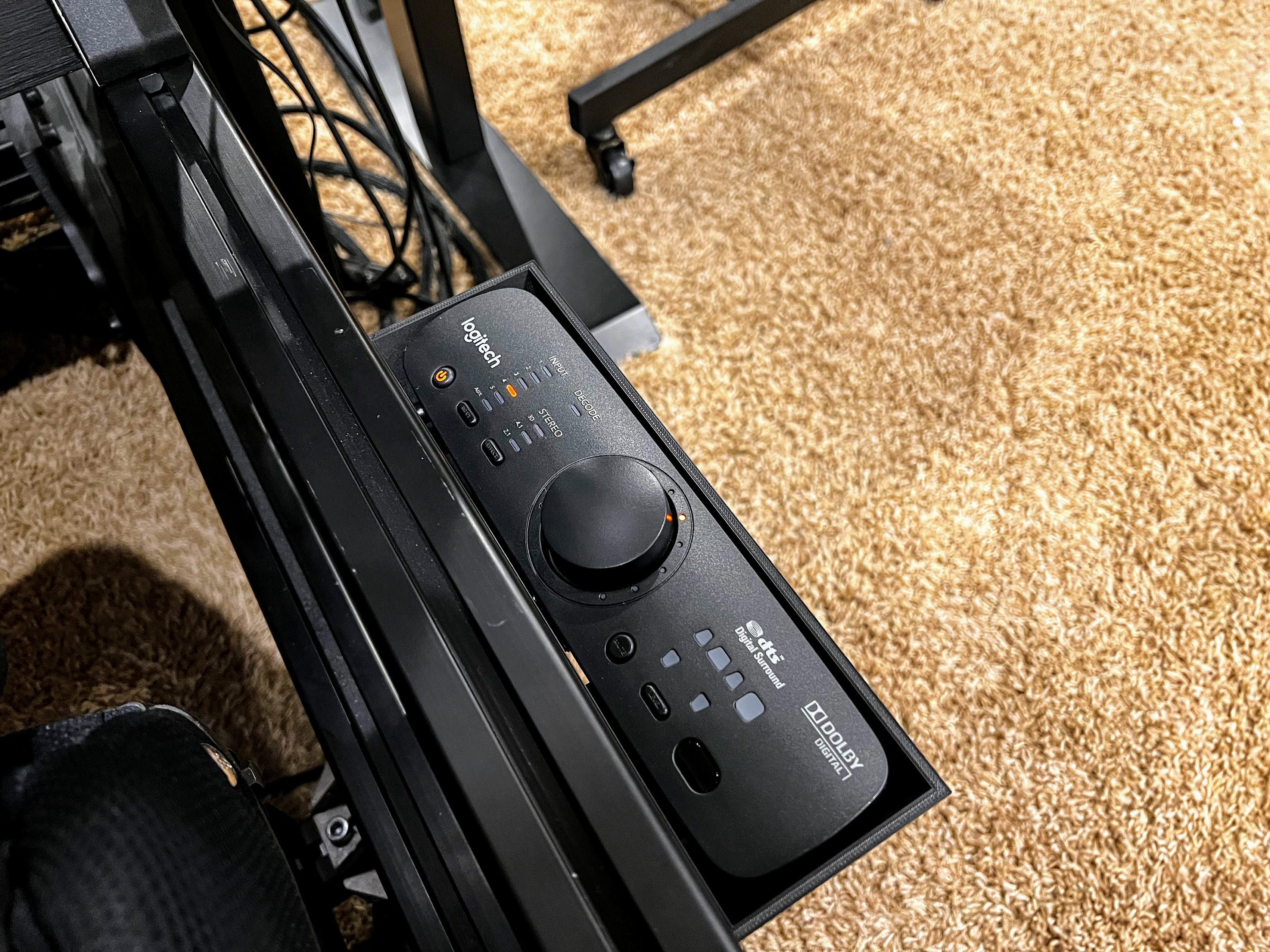 Logitech Z906 Console