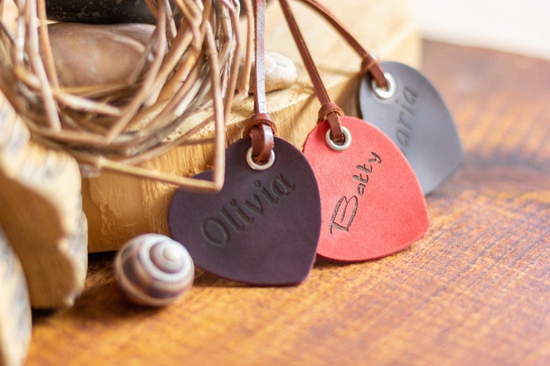 Personalized Leather Name Tag: Custom Toddler Keychain - Etsy