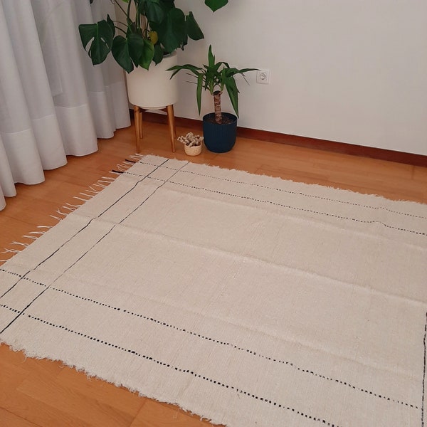 Black and Cream Bathroom Rugs - Etsy