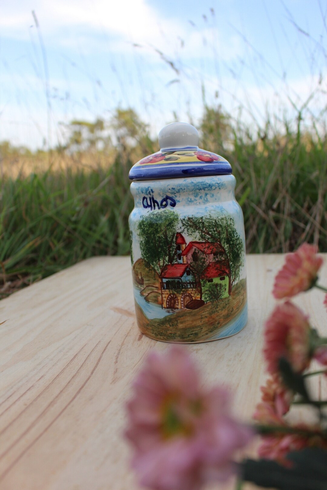 Ceramic Garlic Container / Garlic Keeper With Lid / Garlic Storage ...