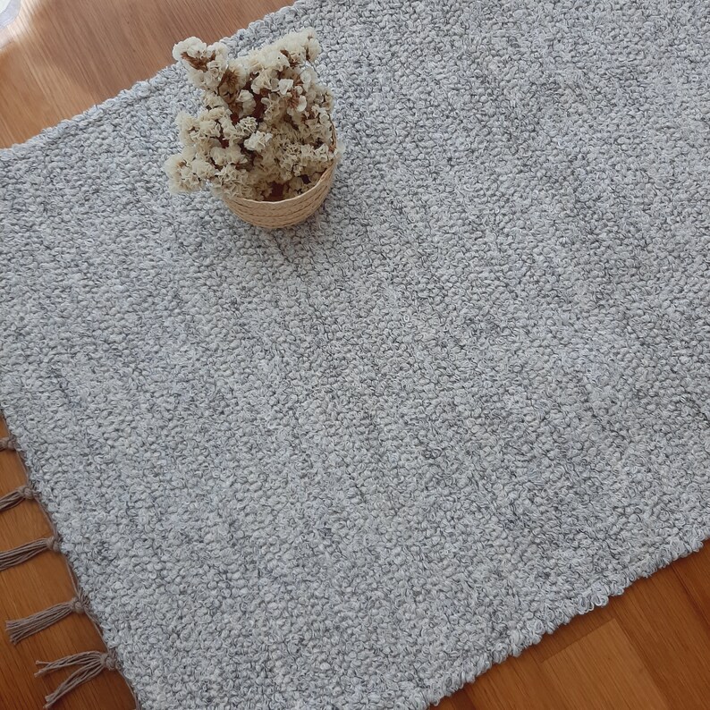 Small White and Grey Rug / Handwoven Rug / Soft Rug / Bathroom Rug ...
