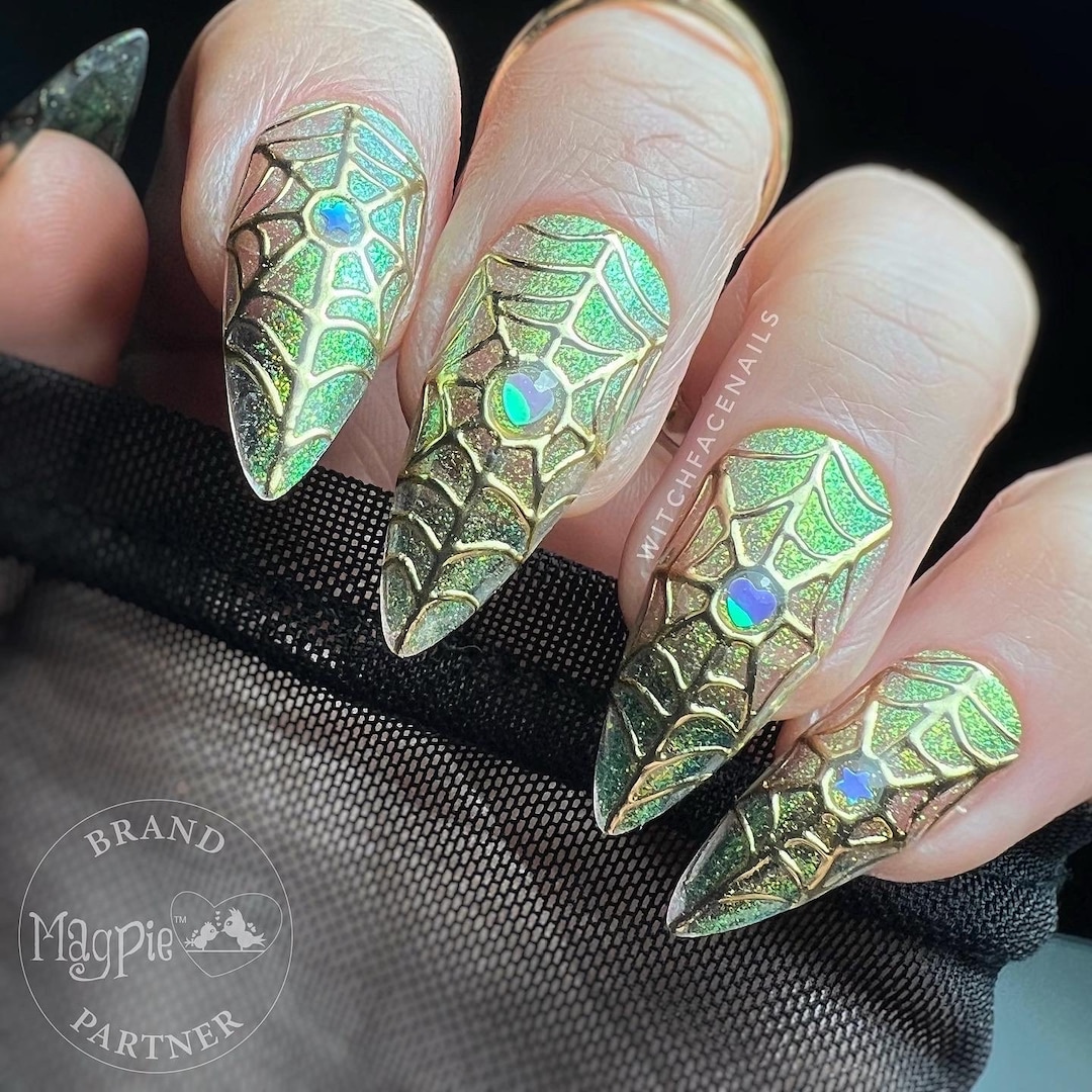 Press on Nails, Gold Cobwebs, Soft Pink to Gold and Green Semi ...