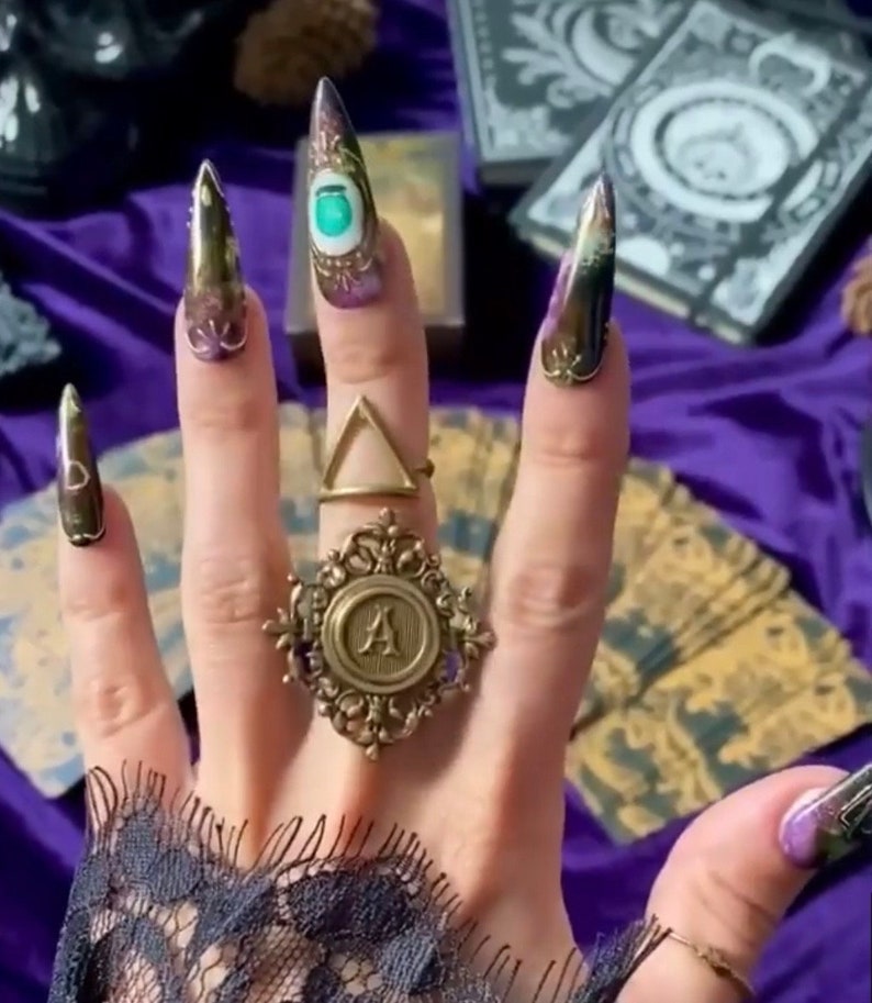 Press on Nails, Crystal Ball Press Ons, Witchy, Tarot Cards, Psychic ...