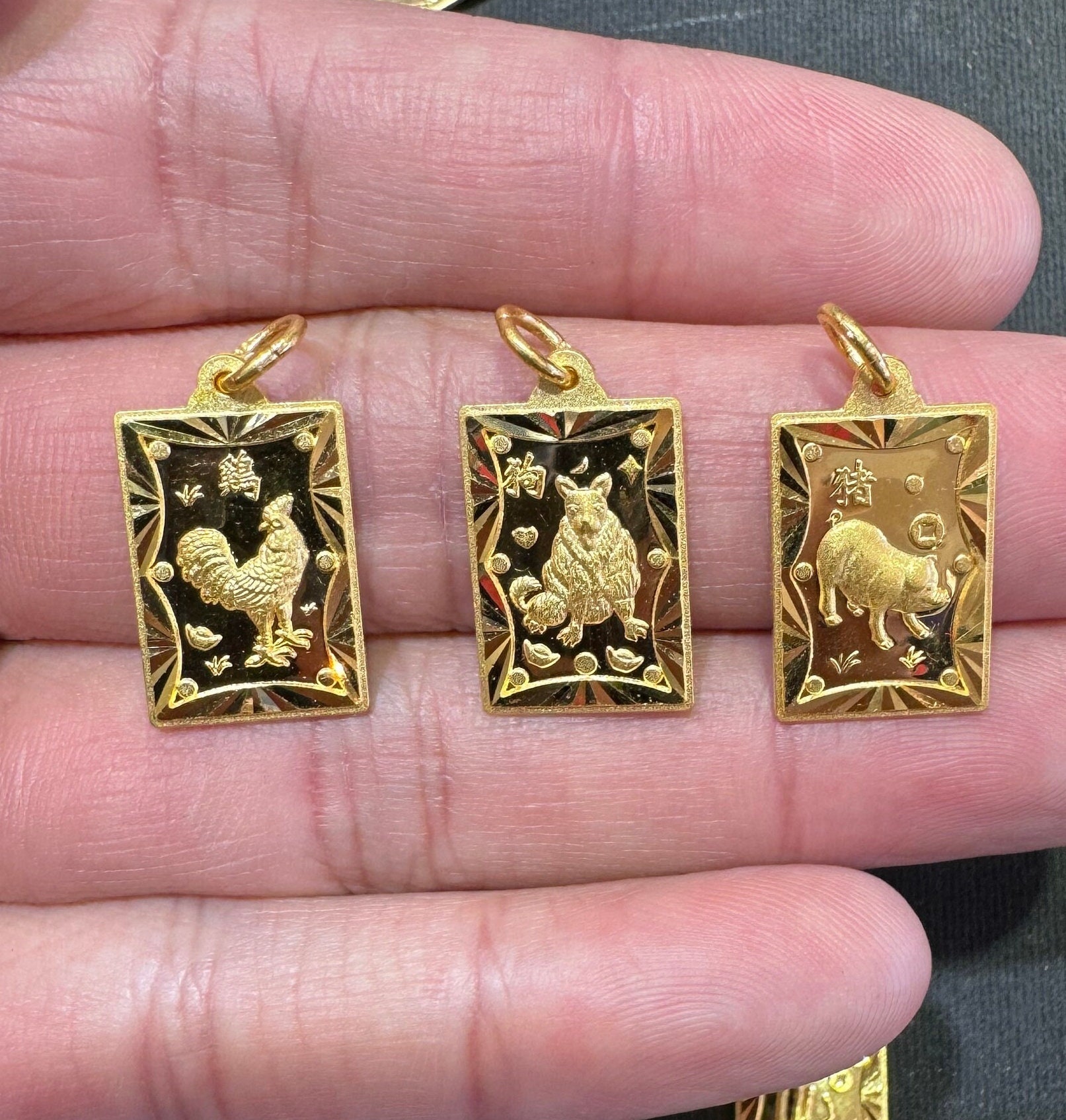 24k Solid Yellow Gold Zodiac Rectangle Pendant, Chinese Character ...