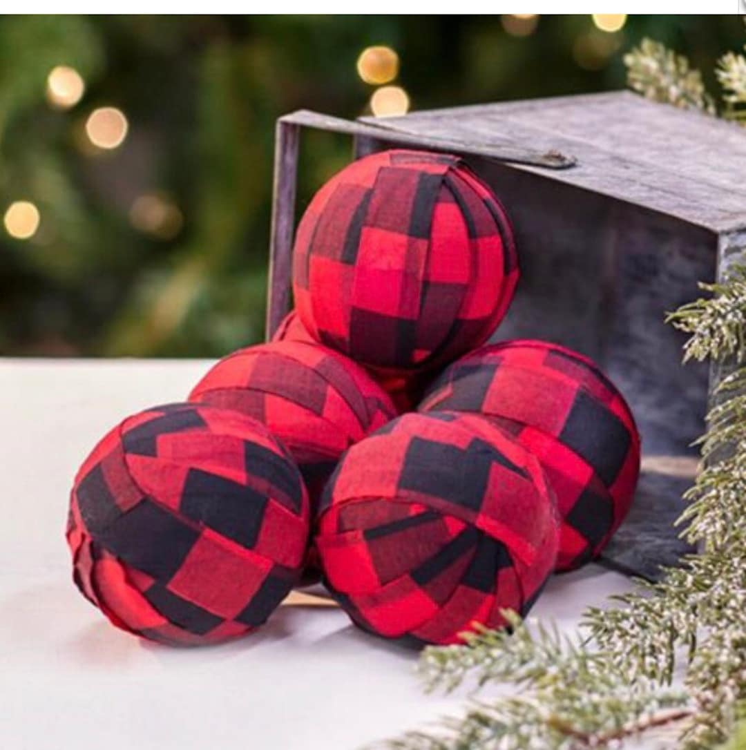 6/set Red Buffalo Check Rag Balls - Etsy