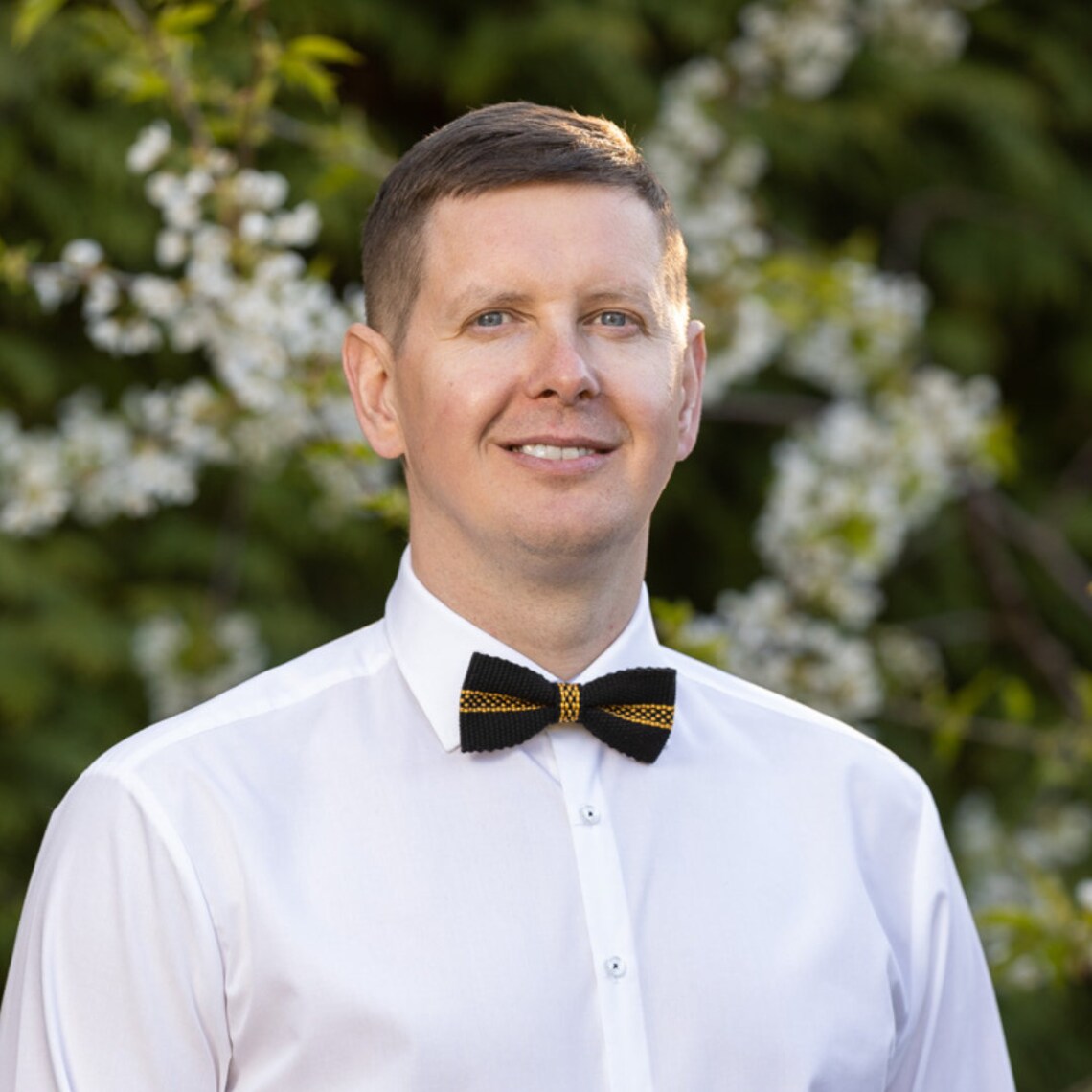 Handwoven Black Luxury Bow Tie for Groomsmen Made on Weaving Loom From ...