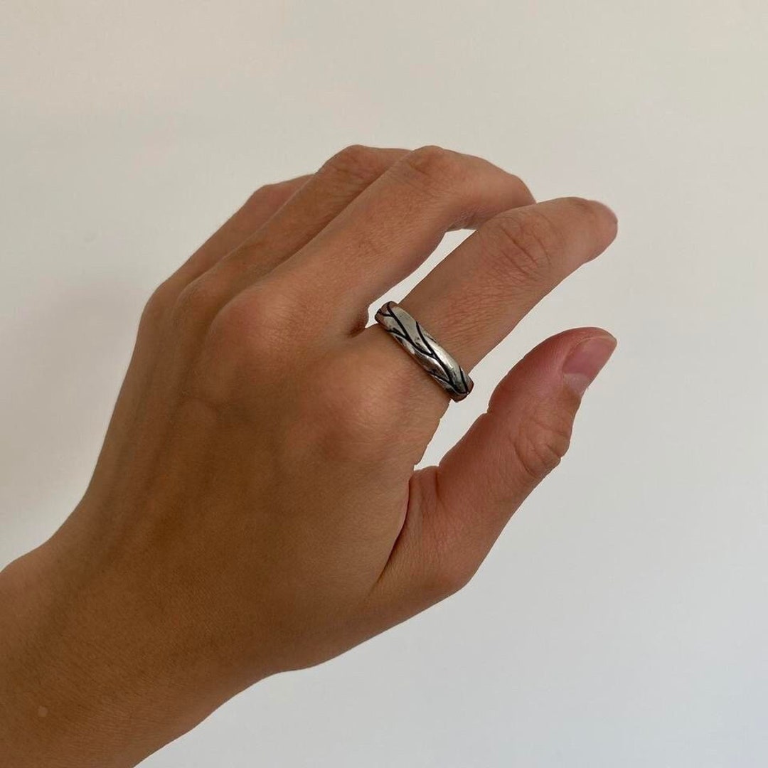 Textured Silver Ring, Cracked Effect Ring, Cracked Pattern Ring, Unique ...