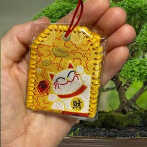 Yellow Lucky Cat Amulet Kawaii Gift, DIY Kit Embroidery Amulet, Sewing ...