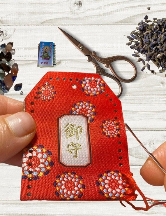 Shinto Amulets Omamori : Japanese Talisman Japanese Temple