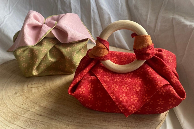 Reversible Japanese Green and Pink Reversible Gift Wrapping Cloth ...
