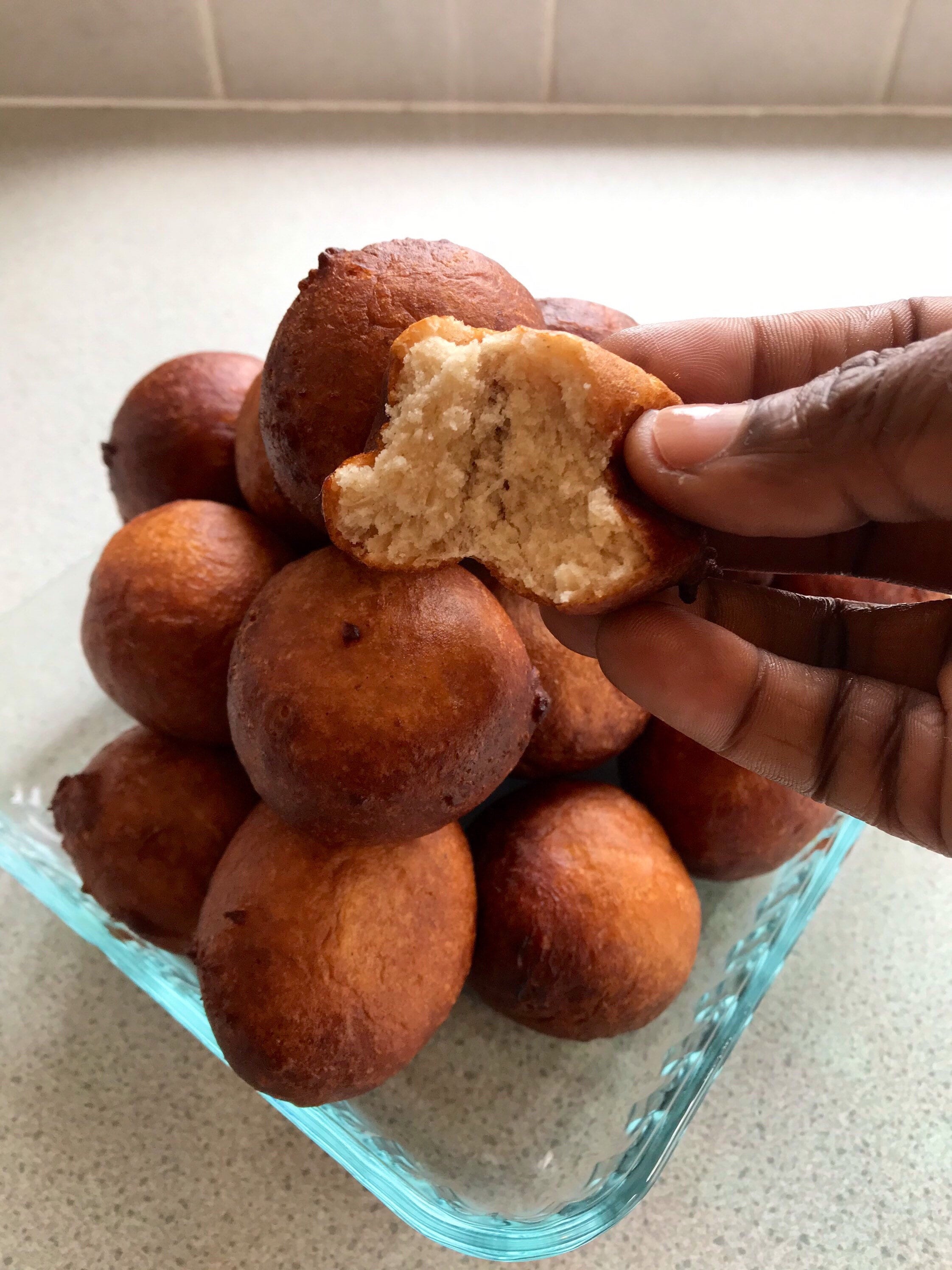 Bofrot/ Puffpuff sweet Ready to Eat With Dips/drizzle/toppings 24 ...