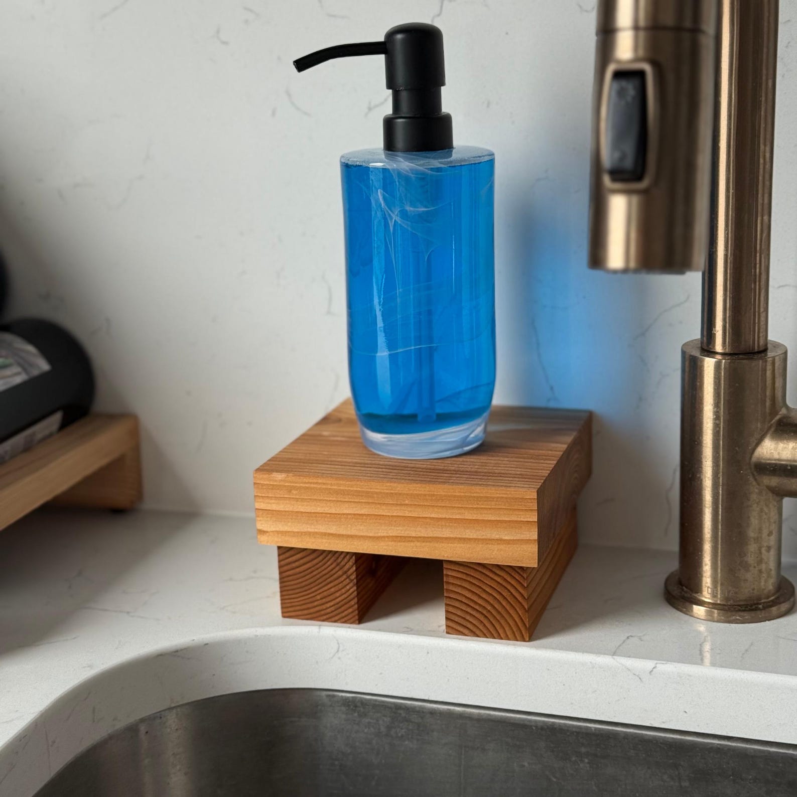 Cedar Risers | Wood Plant Stands | Kitchen Counter Risers | Bathroom ...