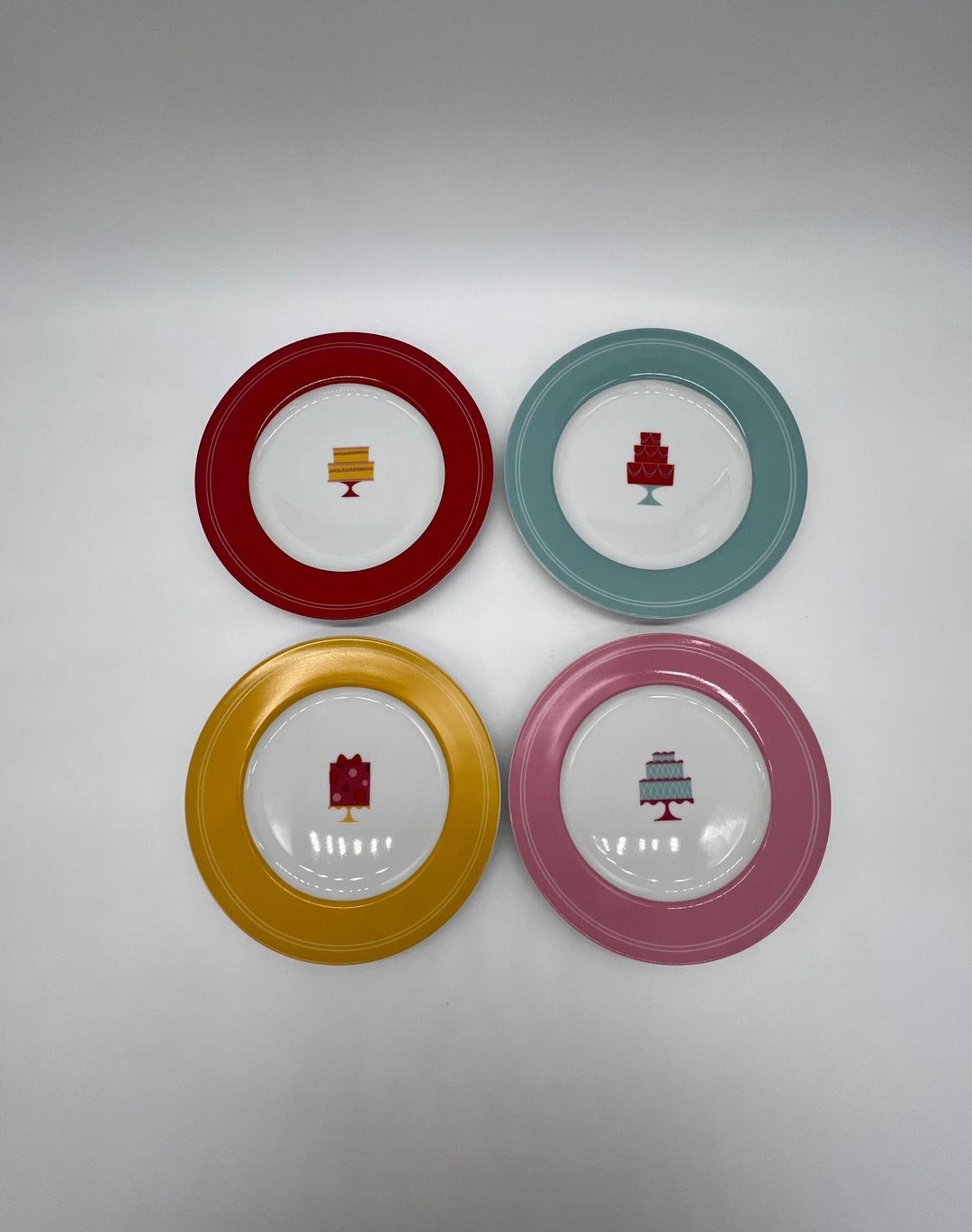 Vintage Dessert Plates 8 Inch Cake Plates Cake Boss 4 Piece Cake Plate ...