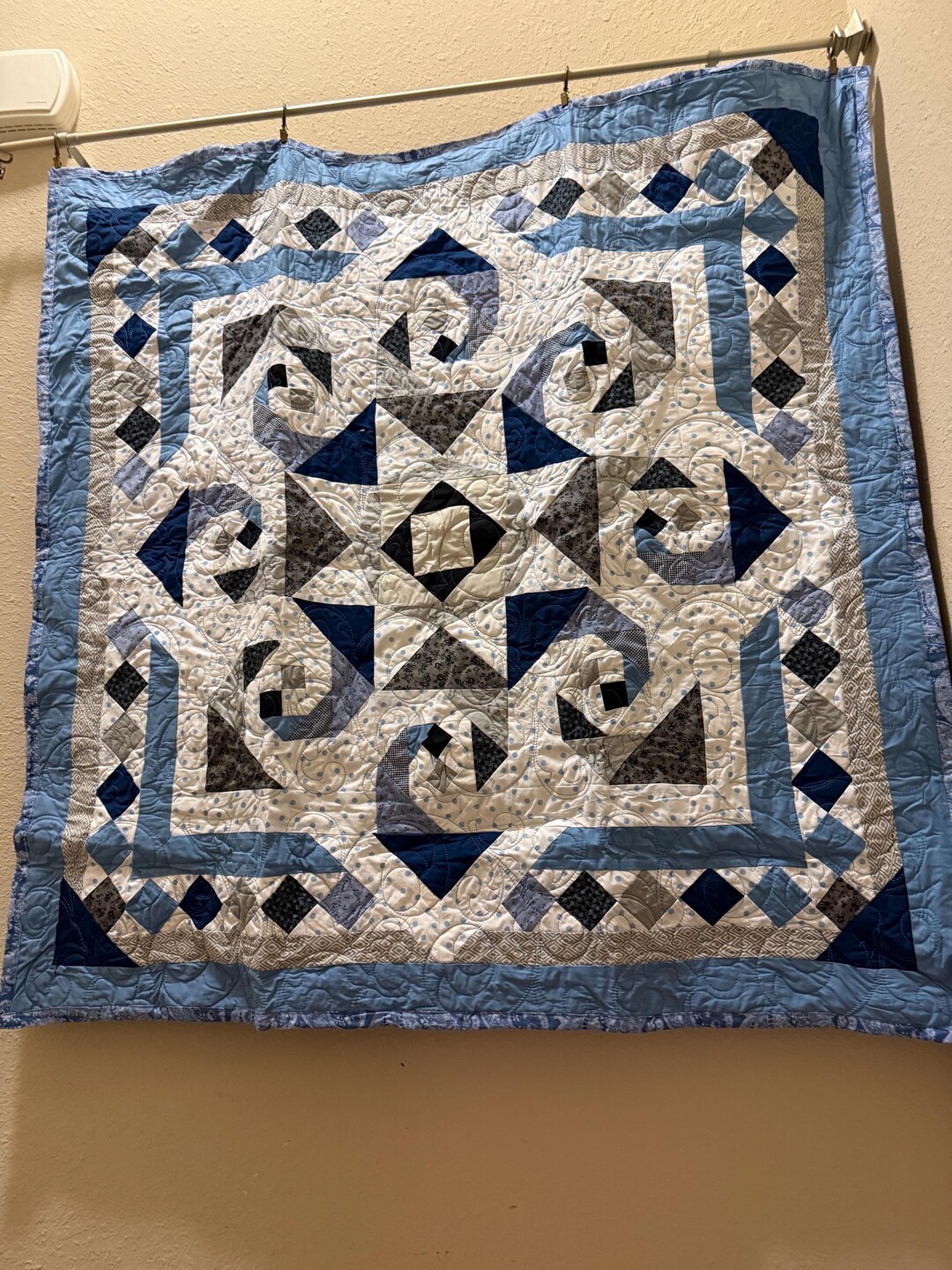 Blue Quilt Pieced , Machine Sewn Quilt. Measurements 48x48 100% Cotton ...
