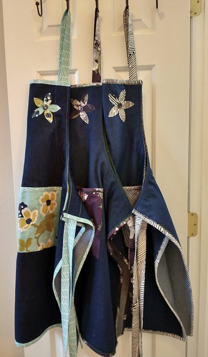 Women's Apron, Chef's Apron, Large Front Pockets, Adjustable Neck Strap ...